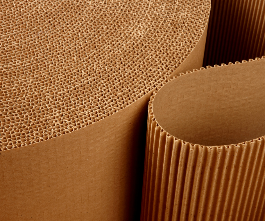 Vlnitá lepenka v roli (FEFCO 0100): Flexibilní ochrana pro každý tvar ...